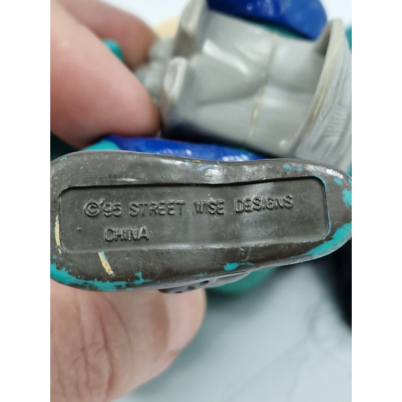 FIGURA DE ACCIÓN DE ROX STREET SHARKS ROCKER CON GUITARRA 1995 STREET ...